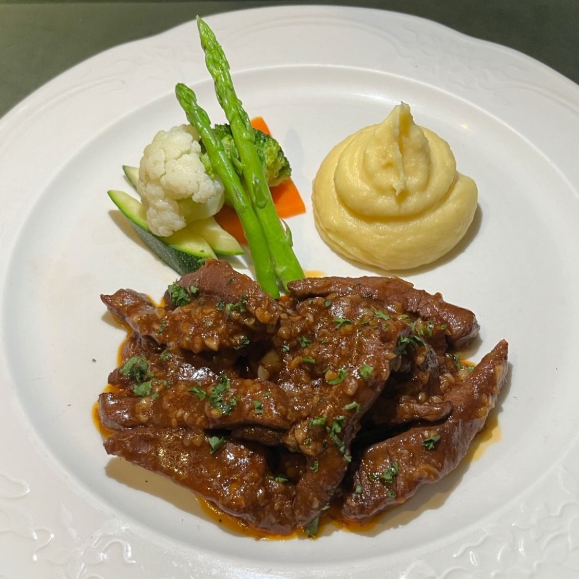 CHEF JESSIE RESTAURANTS